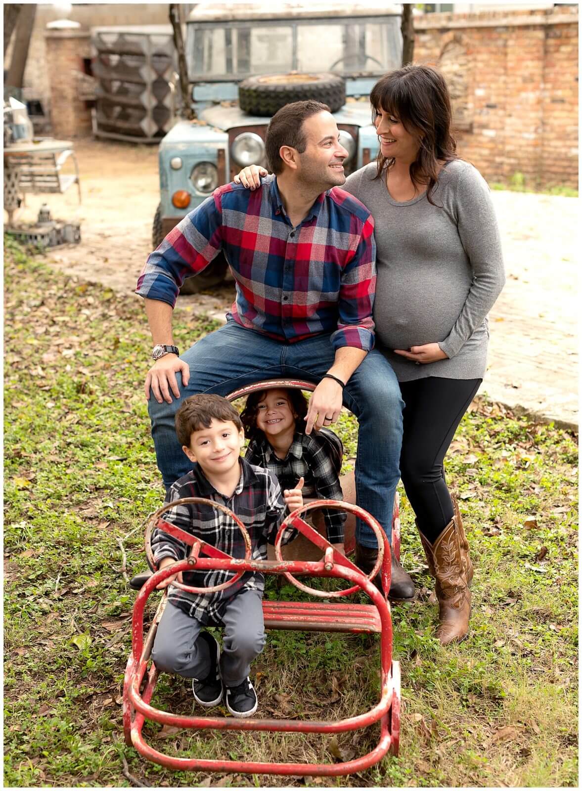 Sekrit Theater Photography | Family Maternity Session